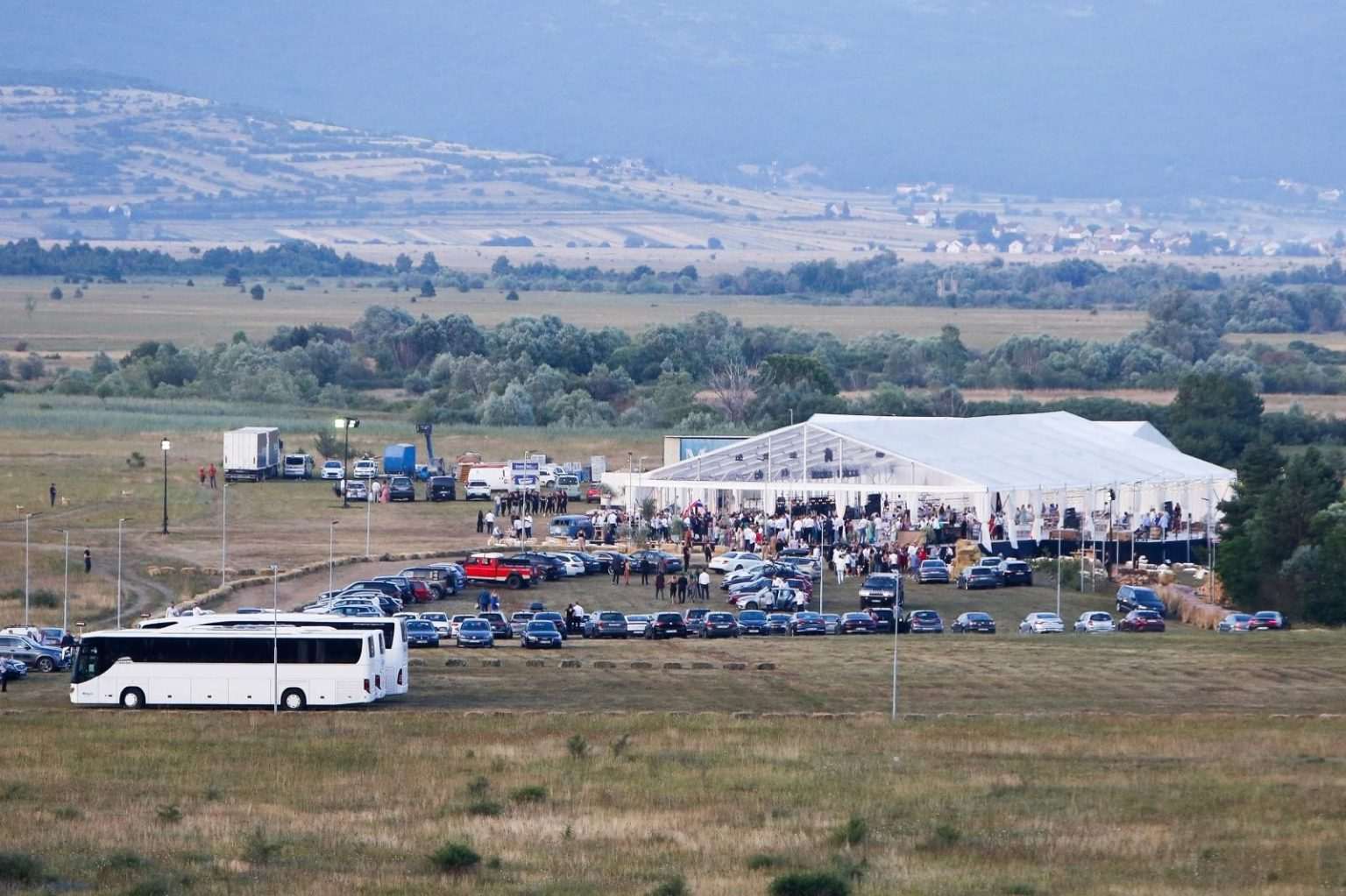 VJENČANJE I SVADBA U LIVANJSKOM POLJU: Vjenčali se hrvatski inovator ...