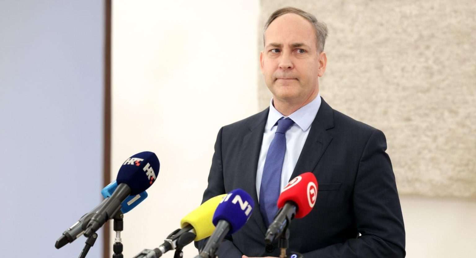 BARTULICA: Pravobraniteljicu za djecu treba razriješiti dužnosti jer ...