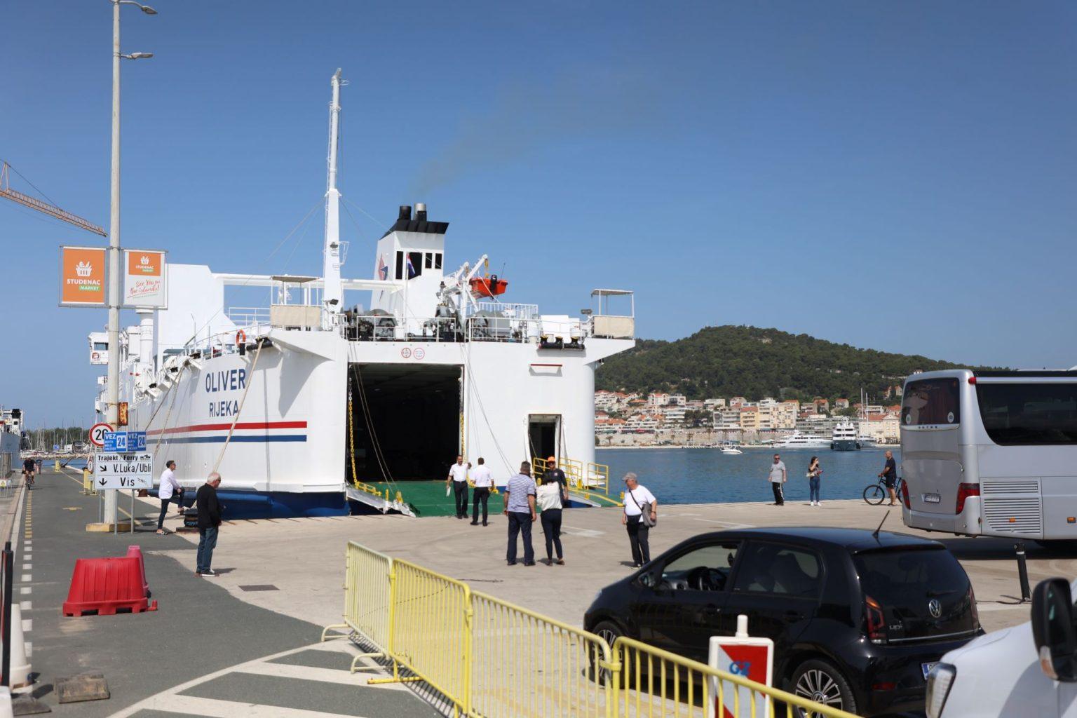 KASNIO ŠEST SATI: Predsjednik Uprave Jadrolinije otkrio razlog kvara na ...