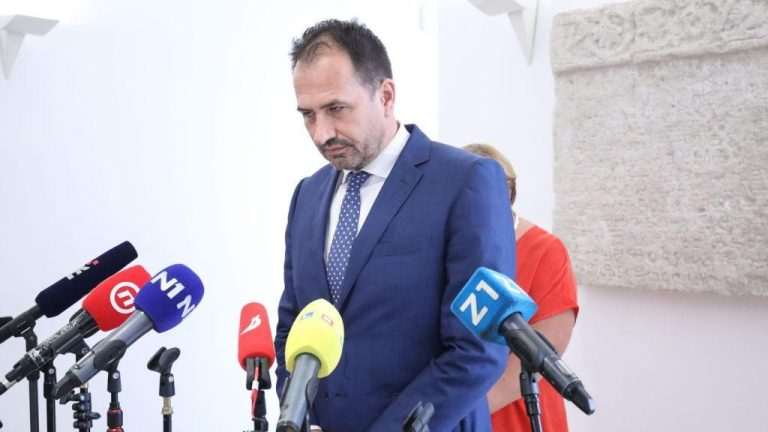 IGOR PETERNEL (DP): Pravo na slobodu govora i pravo na slobodu ...