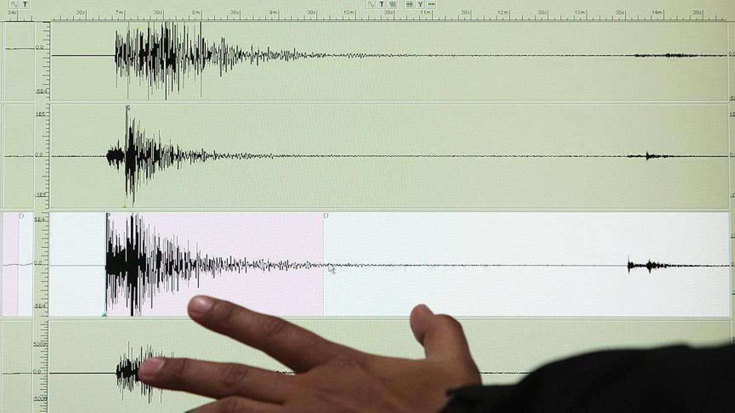 JAČI POTRES POGODIO HRVATSKU: Osjetio se od Zadra do Makarske - Fenix ...