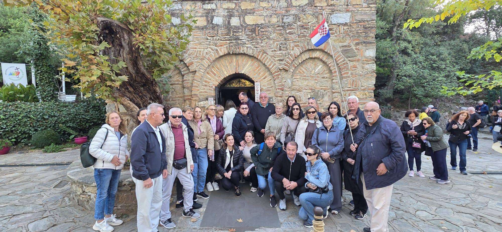 PUTEVIMA SVETOG PAVLA: Hodočasnici iz Makarske na hodočašću kroz Tursku ...