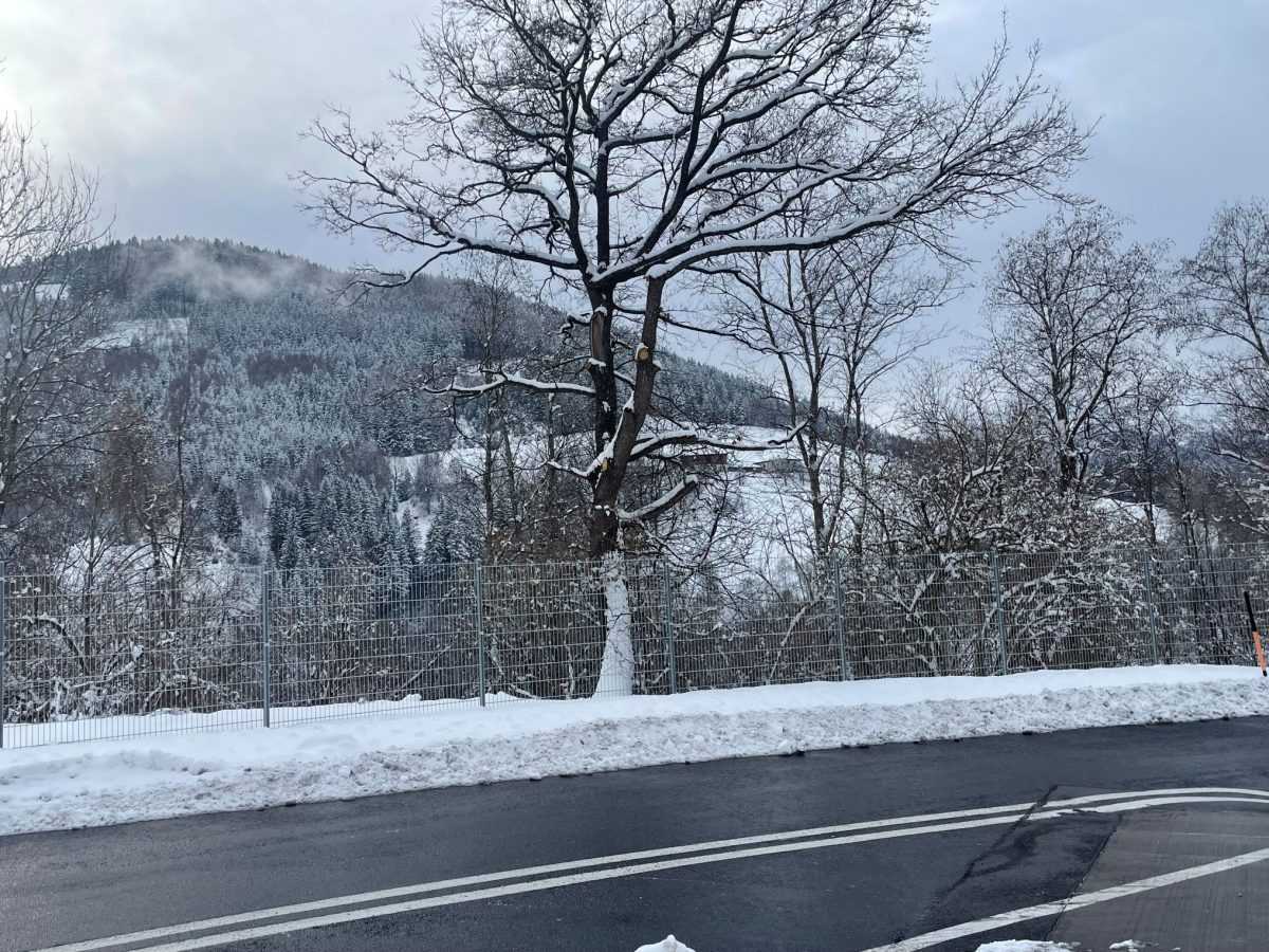 IZVANREDNA SITUACIJA: Obilne snježne padaline ostavile 40.000 korisnika ...