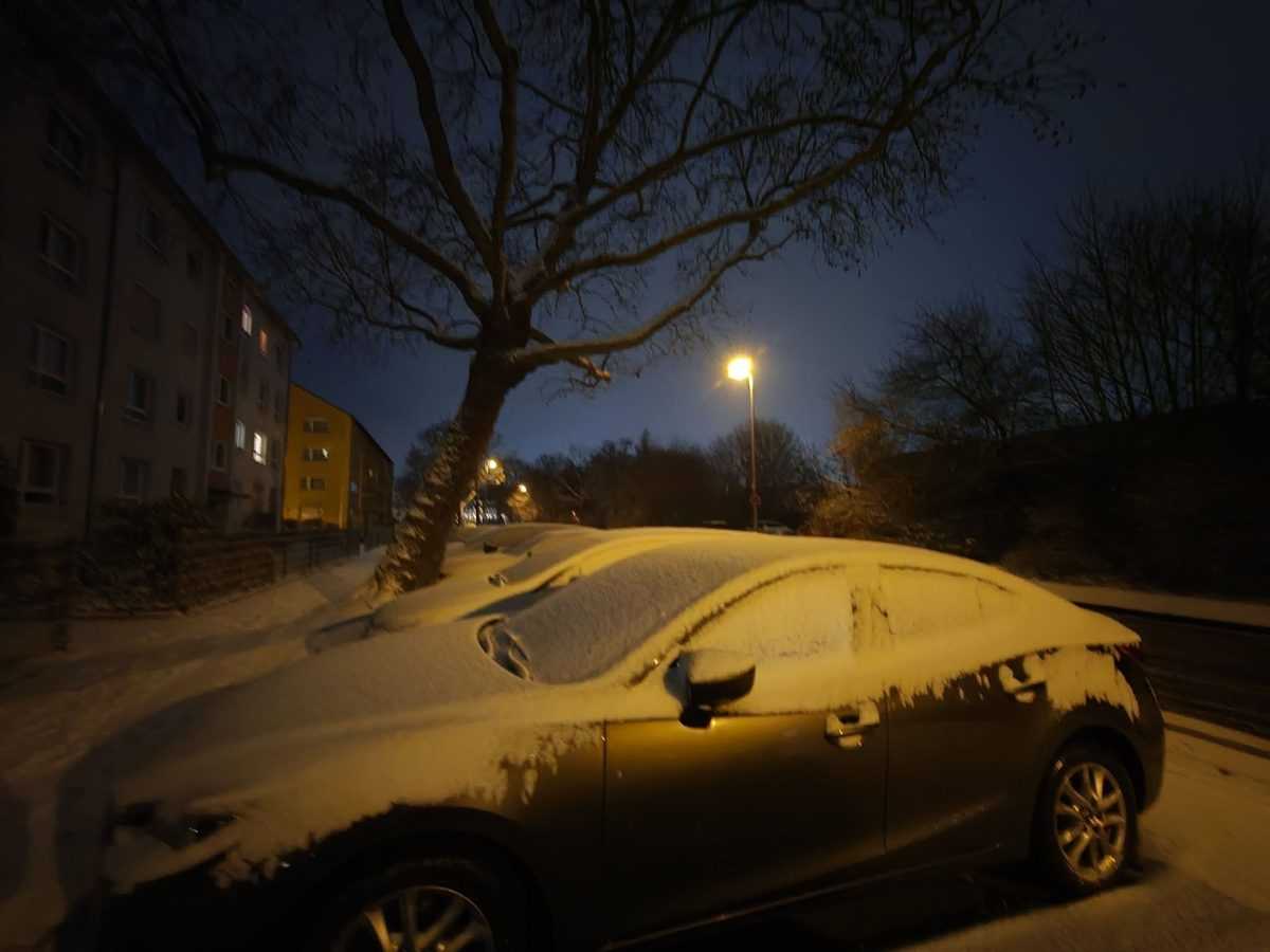 NJEMAČKA: Dijete rođeno u automobilu na minus 11 stupnjeva - Fenix Magazin